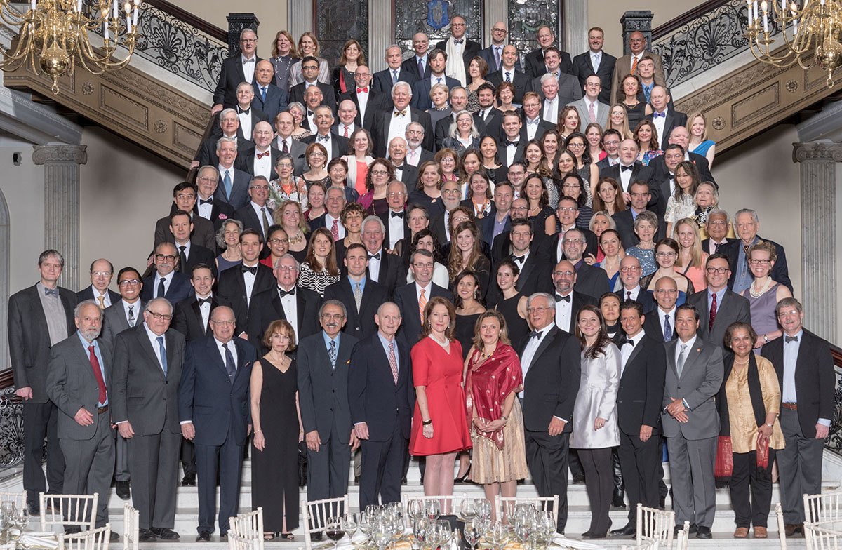 Managing a Successful Group Photo | FayFoto Boston